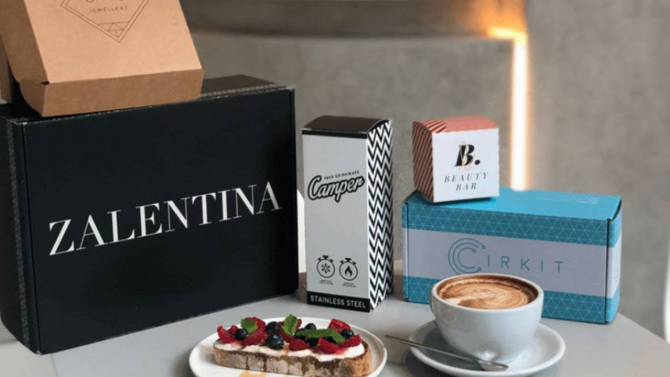 3 Reasons Why Ordering a Custom Packaging Sample is Important | Article ...
