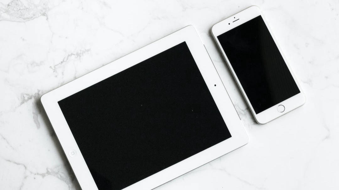 Tablets vs Smartphones: Which is Better for Enterprises | Article ...